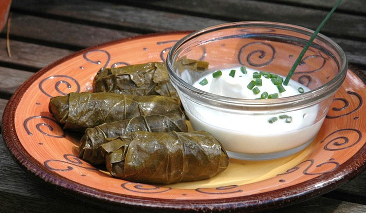 How to prepare Tolma in vine leaves - GeorgianJournal