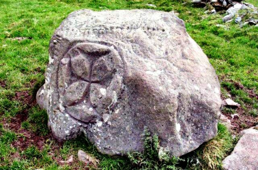 Bolnisian (Proto-Iberian) cross in the 10th century Ireland ...