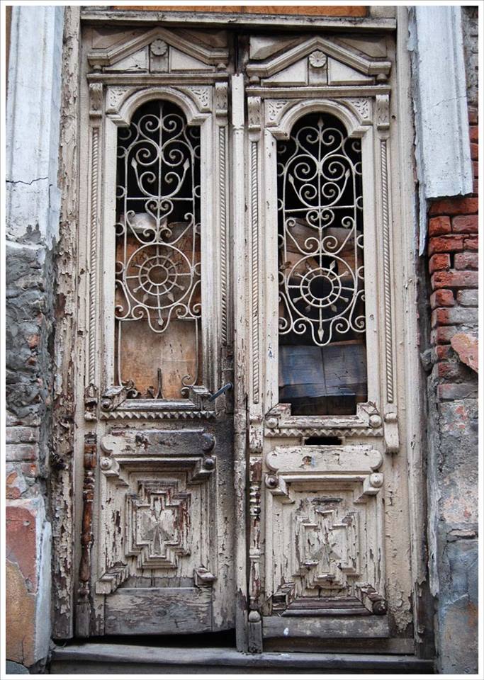 "Tfilisi is in details" – Old architectural gems of Tbilisi ...