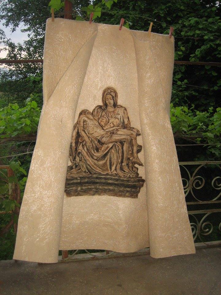 Michelangelo’s Pietà on a Georgian cloak – The pinnacle of felting ...