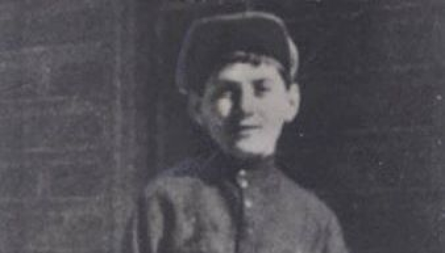Guess who this little boy who changed the world’s history is ...