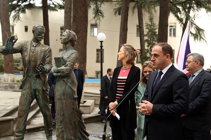 Oliver and Marjory Wardrop monument opens in Tbilisi - GeorgianJournal