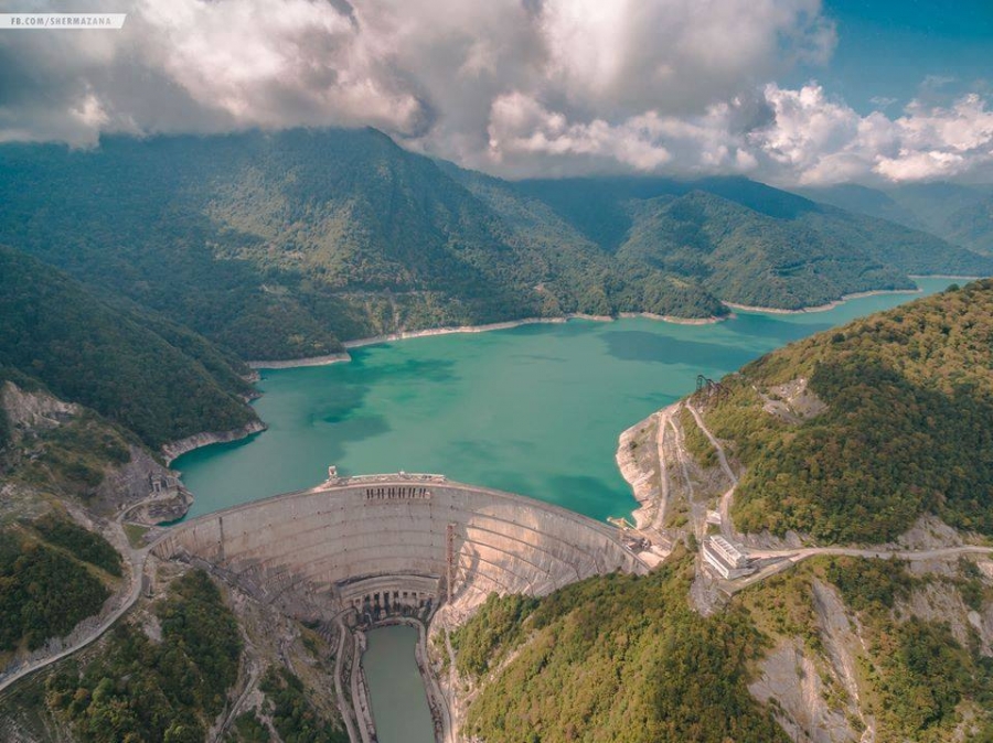 Georgia’s huge Enguri Dam to transform into a tourist zone ...