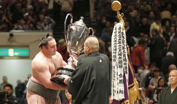 Georgian sumo wrestler wins historic Emperor’s Cup in Japan ...