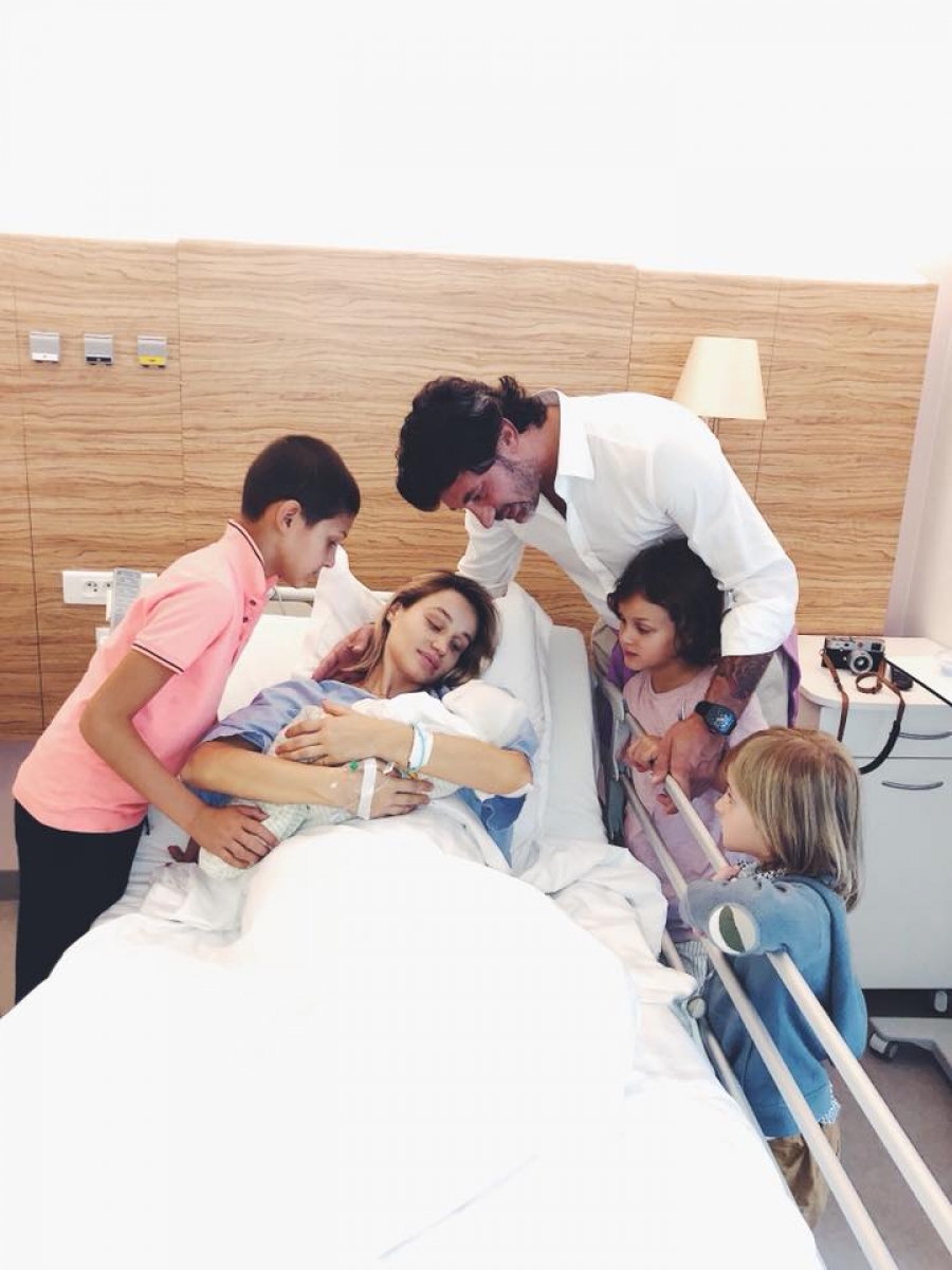 Tbilisi Mayor Kakha Kaladze has become a father for a fourth time ...