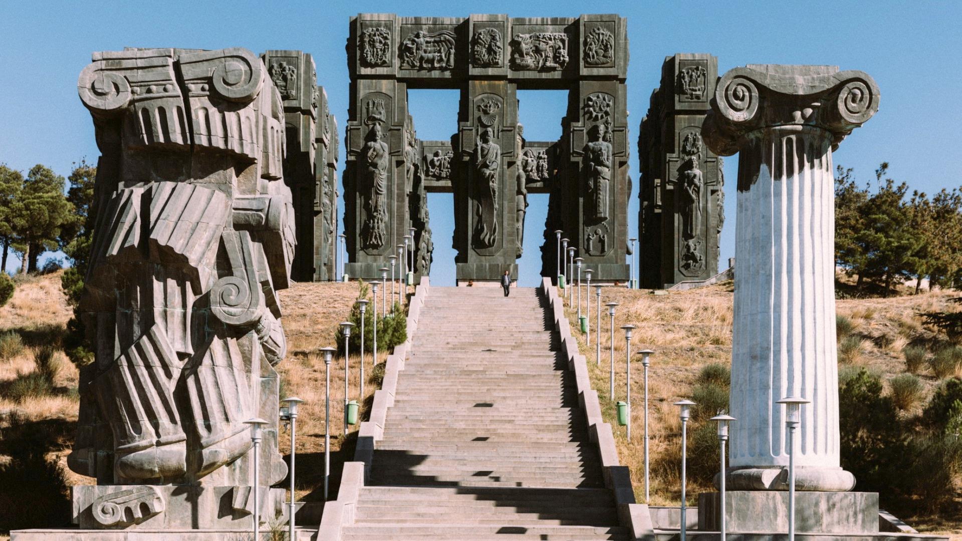 "Tfilisi is in details" – Old architectural gems of Tbilisi ...